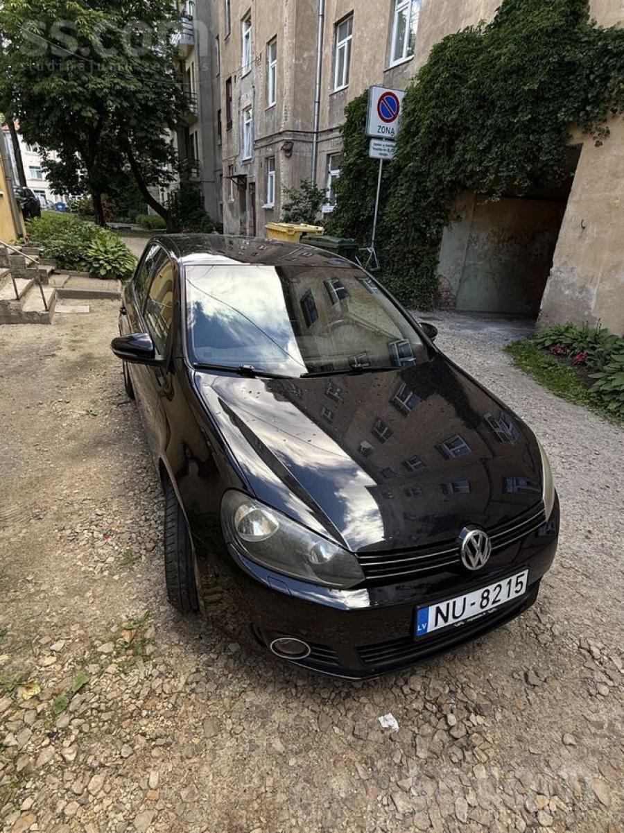 Melns Volkswagen Golf 2011 Rīga, ar dzinēja tilpumu 2.00 L un nobraukumu 288 tūkst. km par 7300 €, foto 8 vietnē AUTOMOTO.COM.LV