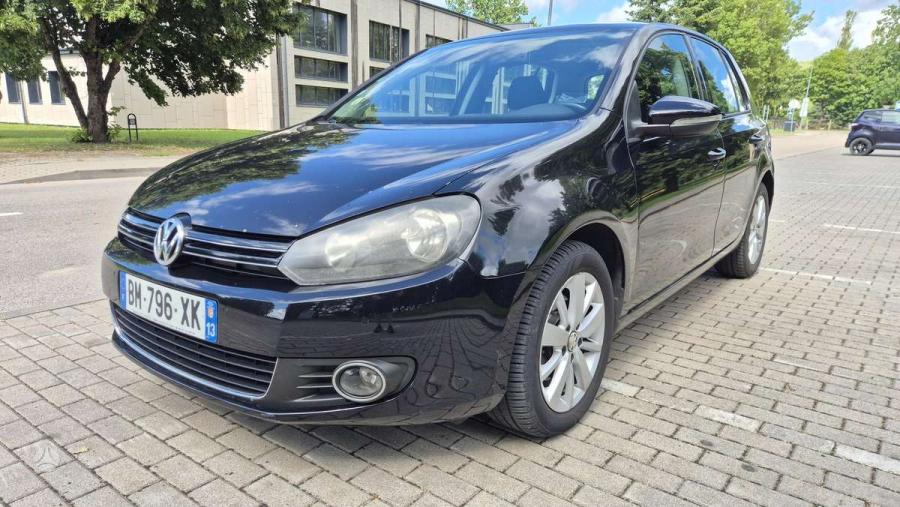 Black Volkswagen Golf 2011 in Taurage, with an engine capacity of 1.60 L and mileage of 261 thousand km for 3150 €, photo 3 on AUTOMOTO.COM.LV