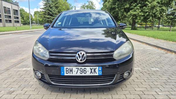 Melns Volkswagen Golf 2011 Tauragė, ar dzinēja tilpumu 1.60 L un nobraukumu 261 tūkst. km par 3150 €, foto 8 vietnē AUTOMOTO.COM.LV