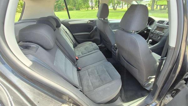 Melns Volkswagen Golf 2011 Tauragė, ar dzinēja tilpumu 1.60 L un nobraukumu 261 tūkst. km par 3150 €, foto 10 vietnē AUTOMOTO.COM.LV