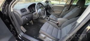 Black Volkswagen Golf 2011 in Valmiera, with an engine capacity of 1.60 L and mileage of 220 thousand km for 4300 €, photo 14 on AUTOMOTO.COM.LV