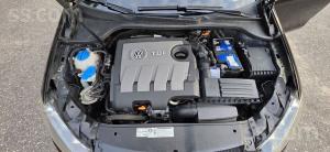 Black Volkswagen Golf 2011 in Valmiera, with an engine capacity of 1.60 L and mileage of 220 thousand km for 4300 €, photo 16 on AUTOMOTO.COM.LV