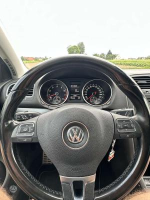 Black Volkswagen Golf 2011 in Birstonas, with an engine capacity of 1.39 L and mileage of 223 thousand km for 3900 €, photo 10 on AUTOMOTO.COM.LV