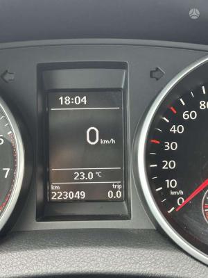 Black Volkswagen Golf 2011 in Birstonas, with an engine capacity of 1.39 L and mileage of 223 thousand km for 3900 €, photo 11 on AUTOMOTO.COM.LV