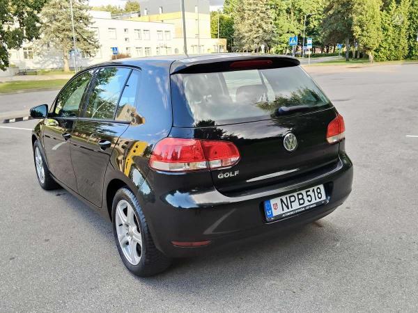 Melns Volkswagen Golf 2011 Kėdainiai, ar dzinēja tilpumu 1.39 L un nobraukumu 180 tūkst. km par 3200 €, foto 7 vietnē AUTOMOTO.COM.LV