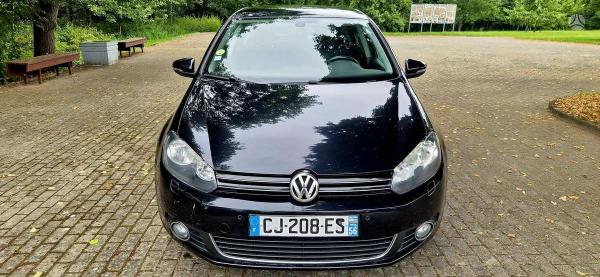 Black Volkswagen Golf 2011 in Taurage, with an engine capacity of 1.60 L and mileage of 300 thousand km for 3500 €, photo 3 on AUTOMOTO.COM.LV