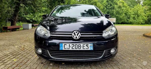 Black Volkswagen Golf 2011 in Taurage, with an engine capacity of 1.60 L and mileage of 300 thousand km for 3500 €, photo 4 on AUTOMOTO.COM.LV
