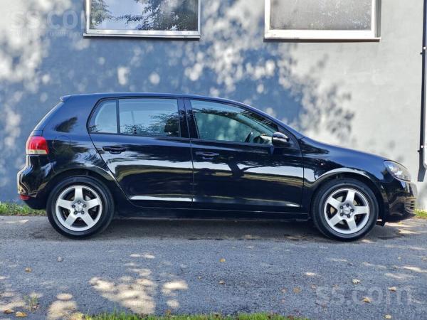 Melns Volkswagen Golf 2011 Ogre, ar dzinēja tilpumu 1.20 L un nobraukumu 217 tūkst. km par 4950 €, foto 6 vietnē AUTOMOTO.COM.LV