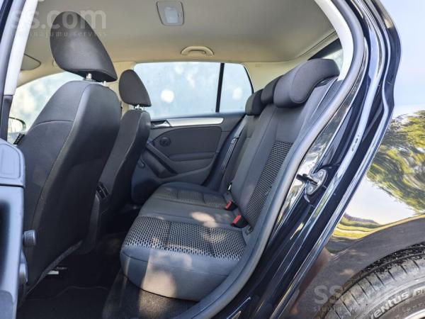 Melns Volkswagen Golf 2011 Ogre, ar dzinēja tilpumu 1.20 L un nobraukumu 217 tūkst. km par 4950 €, foto 10 vietnē AUTOMOTO.COM.LV