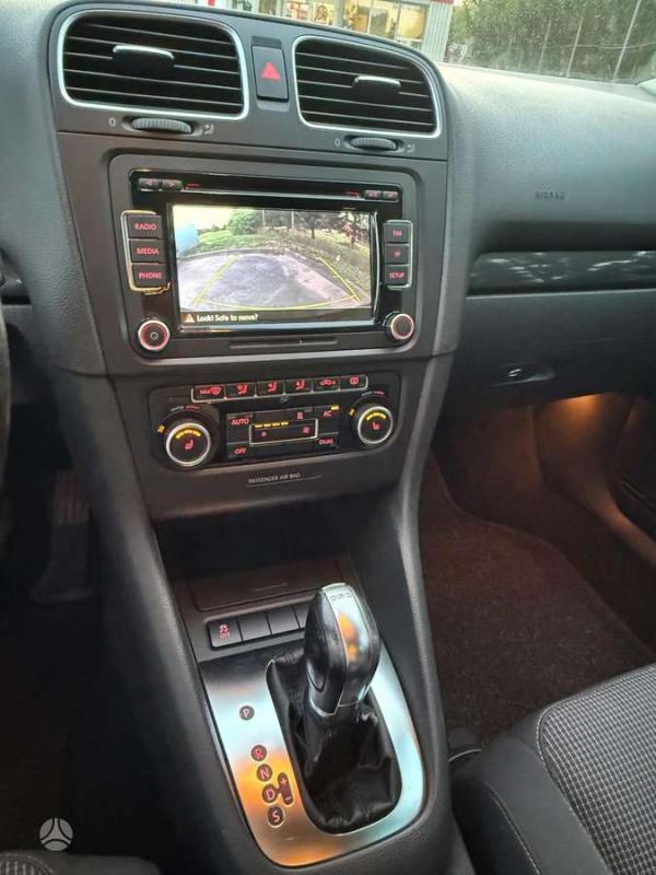 Volkswagen Golf 2011 Kauņa vietnē Melns Volkswagen Golf 2011 Kauņa, ar dzinēja tilpumu 1.60 L un nobraukumu 341 tūkst. km par 4500 €, foto 7 vietnē AUTOMOTO.COM.LV
