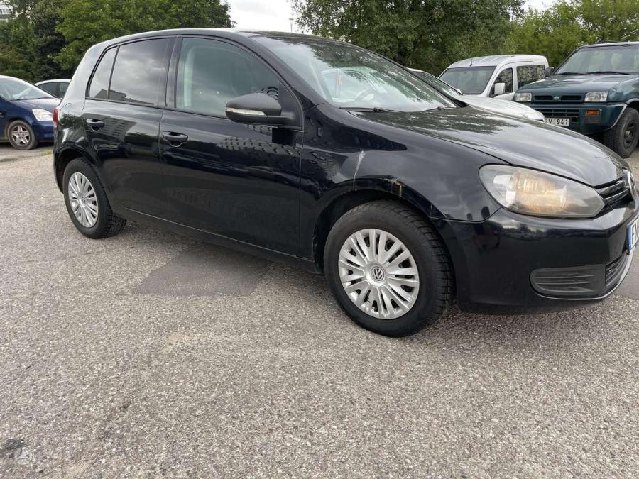 Black Volkswagen Golf 2011 in Vilnius, with an engine capacity of 1.20 L and mileage of 300 thousand km for 1950 €, photo 10 on AUTOMOTO.COM.LV