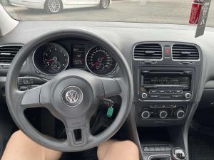 Black Volkswagen Golf 2011 in Vilnius, with an engine capacity of 1.20 L and mileage of 300 thousand km for 1950 €, photo 21 on AUTOMOTO.COM.LV