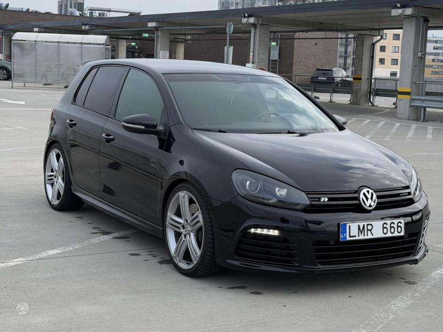 Black Volkswagen Golf 2011 in Vilnius, with an engine capacity of 1.98 L and mileage of 167 thousand km for 12500 €, photo 5 on AUTOMOTO.COM.LV