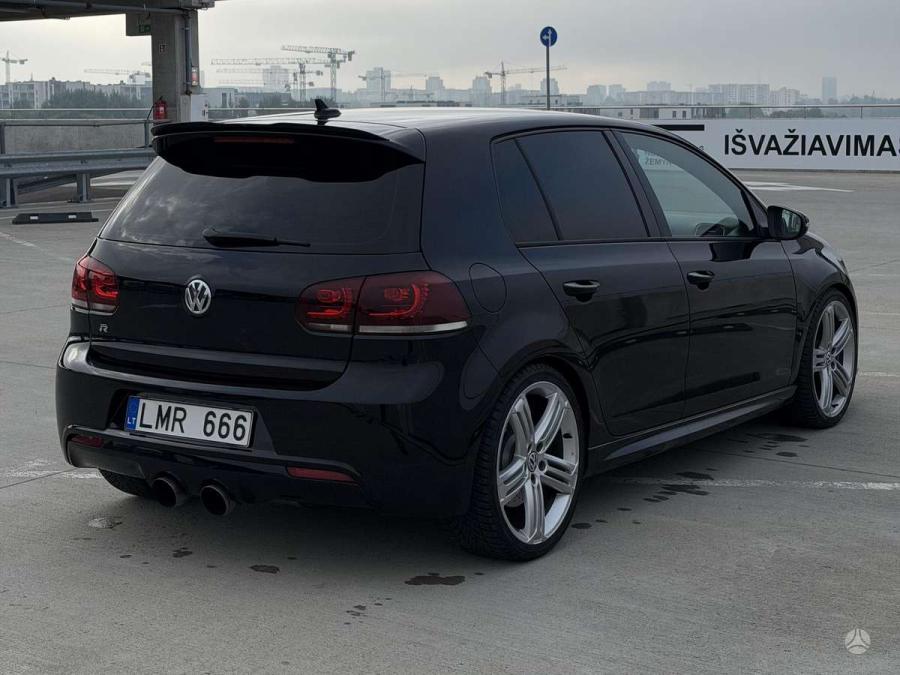 Black Volkswagen Golf 2011 in Vilnius, with an engine capacity of 1.98 L and mileage of 167 thousand km for 12500 €, photo 9 on AUTOMOTO.COM.LV