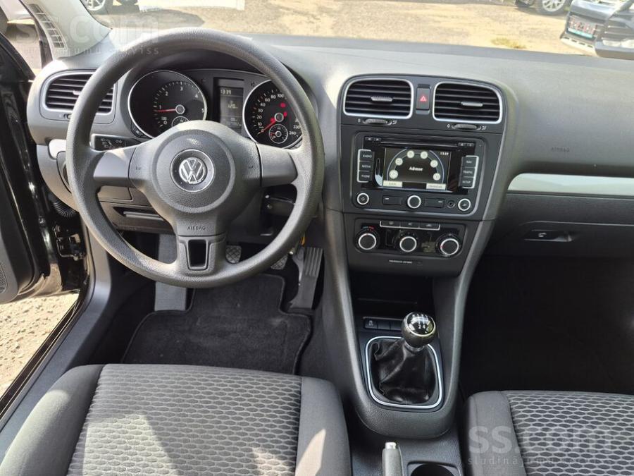 Melns Volkswagen Golf 2011 Cēsis, ar dzinēja tilpumu 1.60 L un nobraukumu 227 tūkst. km par 5100 €, foto 6 vietnē AUTOMOTO.COM.LV