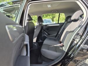 Melns Volkswagen Golf 2011 Cēsis, ar dzinēja tilpumu 1.60 L un nobraukumu 227 tūkst. km par 5100 €, foto 8 vietnē AUTOMOTO.COM.LV
