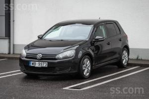 Black Volkswagen Golf 2011 in Riga, with an engine capacity of 1.60 L and mileage of 351 thousand km for 3990 €, photo 1 on AUTOMOTO.COM.LV