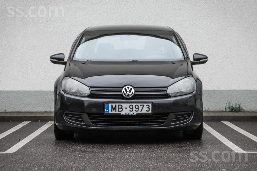 Melns Volkswagen Golf 2011 Rīga, ar dzinēja tilpumu 1.60 L un nobraukumu 351 tūkst. km par 3990 €, foto 3 vietnē AUTOMOTO.COM.LV