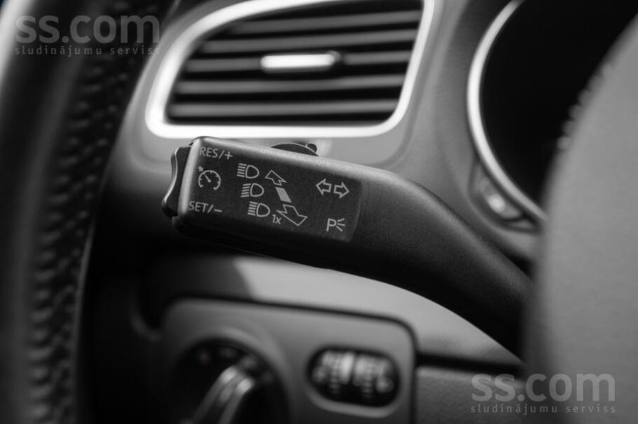 Melns Volkswagen Golf 2011 Rīga, ar dzinēja tilpumu 1.60 L un nobraukumu 351 tūkst. km par 3990 €, foto 16 vietnē AUTOMOTO.COM.LV