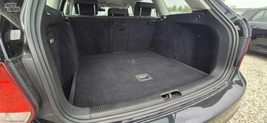 Melns Volkswagen Golf 2011 Kauņa, ar dzinēja tilpumu 1.60 L un nobraukumu 200 tūkst. km par 3700 €, foto 12 vietnē AUTOMOTO.COM.LV