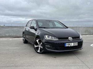 Melns Volkswagen Golf 2012 Viļņa, ar dzinēja tilpumu 1.97 L un nobraukumu 250 tūkst. km par 8450 €, foto  vietnē AUTOMOTO.COM.LV