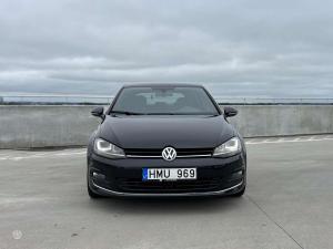 Black Volkswagen Golf 2012 in Vilnius, with an engine capacity of 1.97 L and mileage of 250 thousand km for 8450 €, photo 3 on AUTOMOTO.COM.LV
