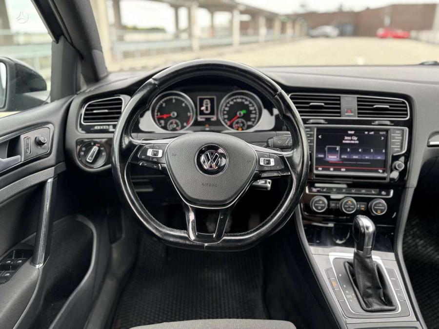 Black Volkswagen Golf 2012 in Vilnius, with an engine capacity of 1.97 L and mileage of 250 thousand km for 8450 €, photo 18 on AUTOMOTO.COM.LV