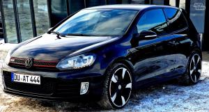 Black Volkswagen Golf 2012 in Kretinga, with an engine capacity of 2.00 L and mileage of 147 thousand km for 7250 €, photo 4 on AUTOMOTO.COM.LV