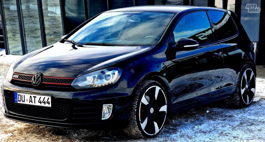 Black Volkswagen Golf 2012 in Kretinga, with an engine capacity of 2.00 L and mileage of 147 thousand km for 7250 €, photo 4 on AUTOMOTO.COM.LV