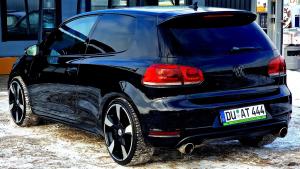 Black Volkswagen Golf 2012 in Kretinga, with an engine capacity of 2.00 L and mileage of 147 thousand km for 7250 €, photo 6 on AUTOMOTO.COM.LV