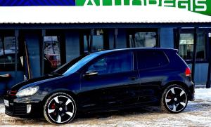 Black Volkswagen Golf 2012 in Kretinga, with an engine capacity of 2.00 L and mileage of 147 thousand km for 7250 €, photo 9 on AUTOMOTO.COM.LV