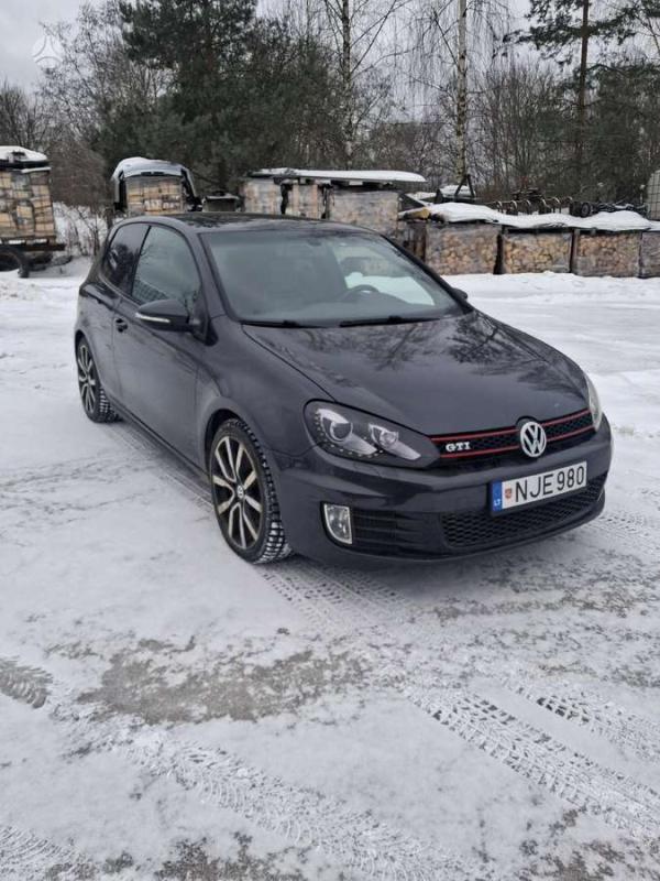 Black Volkswagen Golf 2012 in Vilnius, with an engine capacity of 1.98 L and mileage of 148 thousand km for 7200 €, photo 2 on AUTOMOTO.COM.LV