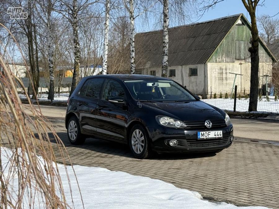 Melns Volkswagen Golf 2012 Ukmergė, ar dzinēja tilpumu 1.60 L un nobraukumu 348 tūkst. km par 4200 €, foto 1 vietnē AUTOMOTO.COM.LV
