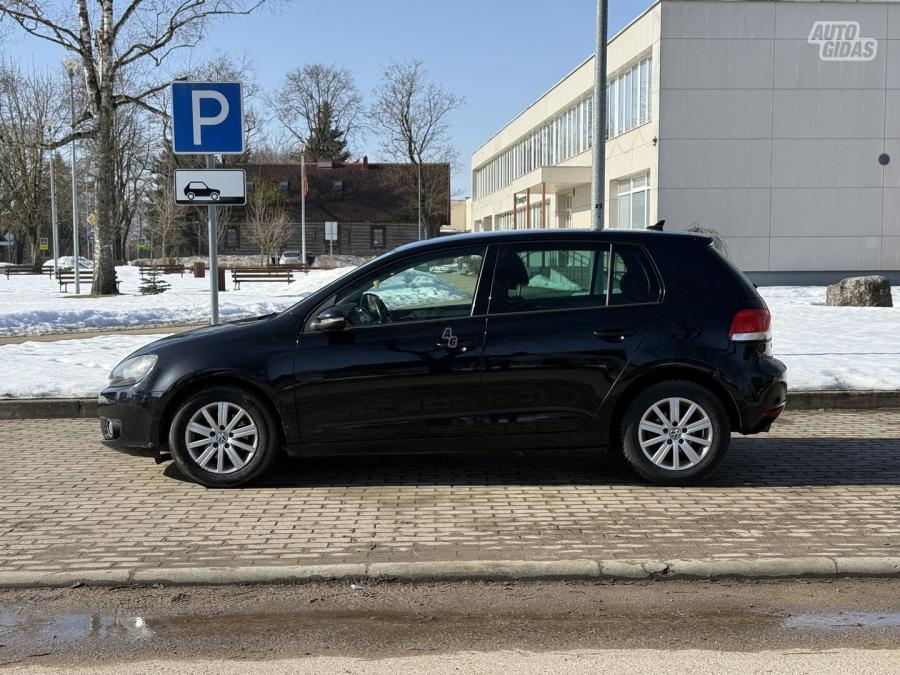 Melns Volkswagen Golf 2012 Ukmergė, ar dzinēja tilpumu 1.60 L un nobraukumu 348 tūkst. km par 4200 €, foto 5 vietnē AUTOMOTO.COM.LV