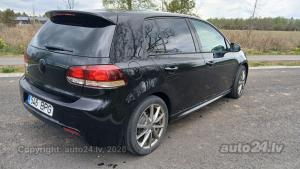 Melns Volkswagen Golf 2012 Tallina, ar dzinēja tilpumu 1.60 L un nobraukumu 350 tūkst. km par 4000 €, foto 5 vietnē AUTOMOTO.COM.LV