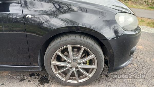 Black Volkswagen Golf 2012 in Tallinn, with an engine capacity of 1.60 L and mileage of 350 thousand km for 4000 €, photo 10 on AUTOMOTO.COM.LV