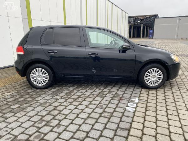 Black Volkswagen Golf 2012 in Vilnius, with an engine capacity of 1.20 L and mileage of 300 thousand km for 3000 €, photo 10 on AUTOMOTO.COM.LV