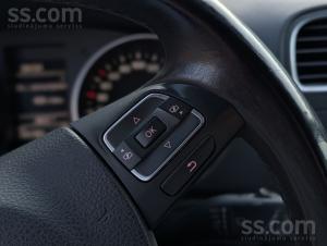 Melns Volkswagen Golf 2012 Jūrmala, ar dzinēja tilpumu 1.60 L un nobraukumu 202 tūkst. km par 2950 €, foto 14 vietnē AUTOMOTO.COM.LV