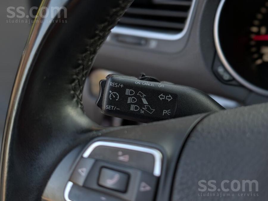 Melns Volkswagen Golf 2012 Jūrmala, ar dzinēja tilpumu 1.60 L un nobraukumu 202 tūkst. km par 2950 €, foto 15 vietnē AUTOMOTO.COM.LV