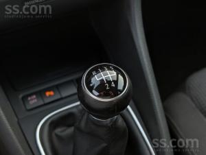 Melns Volkswagen Golf 2012 Jūrmala, ar dzinēja tilpumu 1.60 L un nobraukumu 202 tūkst. km par 2950 €, foto 21 vietnē AUTOMOTO.COM.LV
