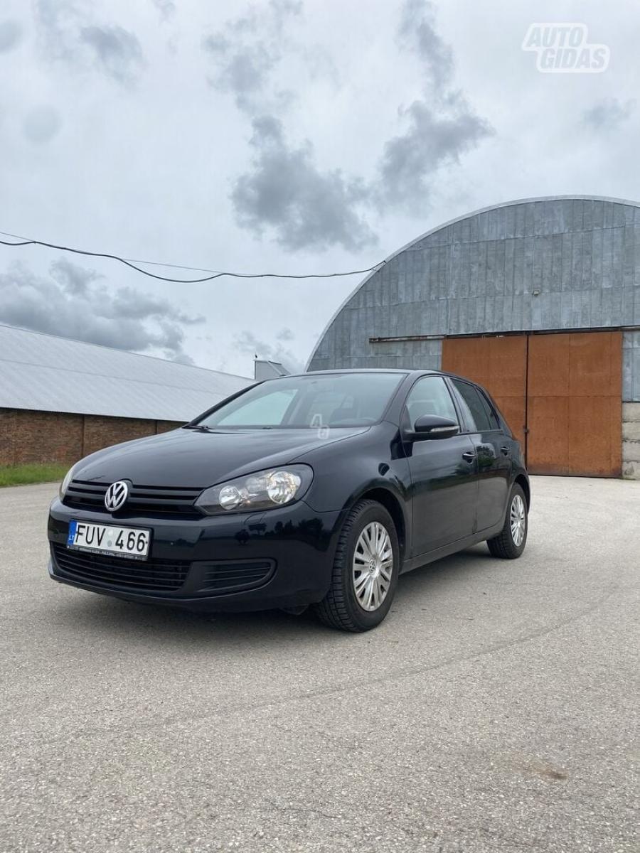 Black Volkswagen Golf 2012 in Kaunas, with an engine capacity of 1.20 L and mileage of 262 thousand km for 2650 €, photo 1 on AUTOMOTO.COM.LV