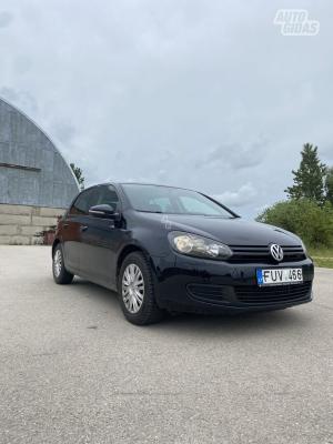 Black Volkswagen Golf 2012 in Kaunas, with an engine capacity of 1.20 L and mileage of 262 thousand km for 2650 €, photo 4 on AUTOMOTO.COM.LV