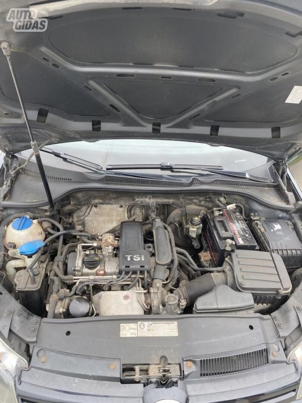Black Volkswagen Golf 2012 in Kaunas, with an engine capacity of 1.20 L and mileage of 262 thousand km for 2650 €, photo 7 on AUTOMOTO.COM.LV