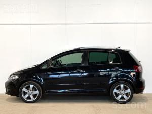Melns Volkswagen Golf 2012 Jūrmala, ar dzinēja tilpumu 2.00 L un nobraukumu 296 tūkst. km par 5995 €, foto 14 vietnē AUTOMOTO.COM.LV