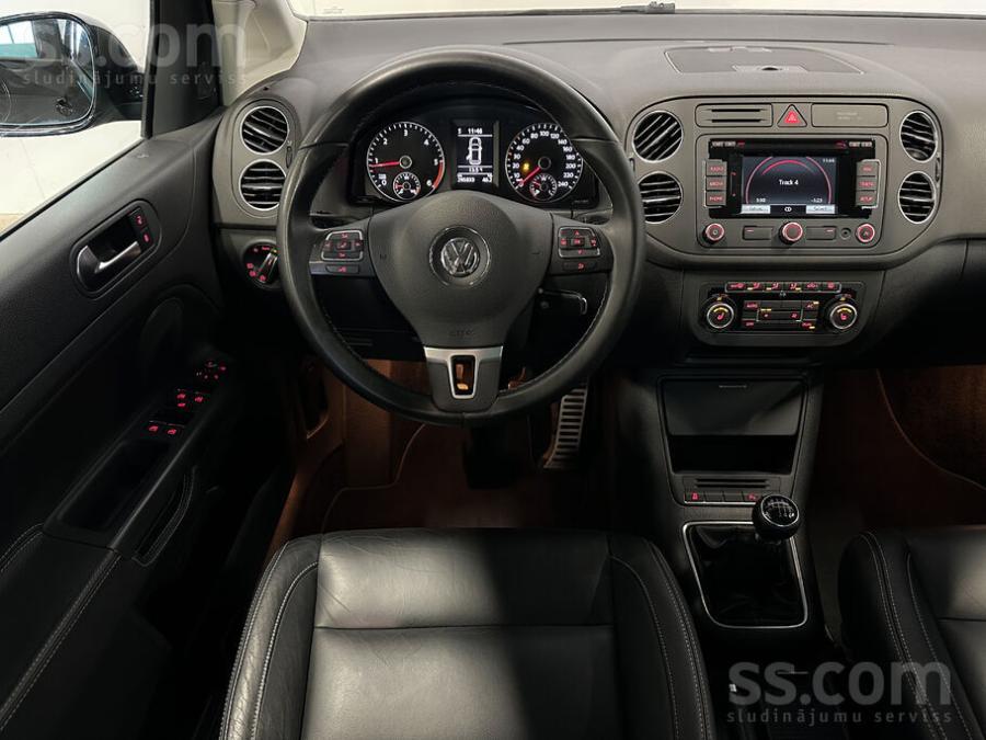 Melns Volkswagen Golf 2012 Jūrmala, ar dzinēja tilpumu 2.00 L un nobraukumu 296 tūkst. km par 5995 €, foto 21 vietnē AUTOMOTO.COM.LV