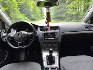 Black Volkswagen Golf 2012 in Svencionys, with an engine capacity of 1.60 L and mileage of 256 thousand km for 5200 €, photo 7 on AUTOMOTO.COM.LV