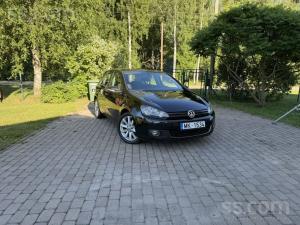 Black Volkswagen Golf 2012 in Tukums, with an engine capacity of 2.00 L and mileage of 316 thousand km for 3850 €, photo 3 on AUTOMOTO.COM.LV