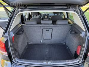 Black Volkswagen Golf 2012 in Tukums, with an engine capacity of 2.00 L and mileage of 316 thousand km for 3850 €, photo 9 on AUTOMOTO.COM.LV