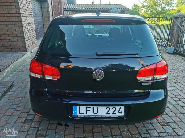 Melns Volkswagen Golf 2012 Šauļi, ar dzinēja tilpumu 2.00 L un nobraukumu 256 tūkst. km par 5500 €, foto 5 vietnē AUTOMOTO.COM.LV