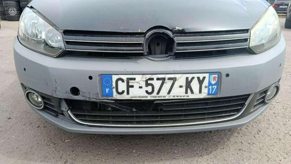 Melns Volkswagen Golf 2012 Panevēža, ar dzinēja tilpumu 1.97 L un nobraukumu 301 tūkst. km par 3000 €, foto 4 vietnē AUTOMOTO.COM.LV
